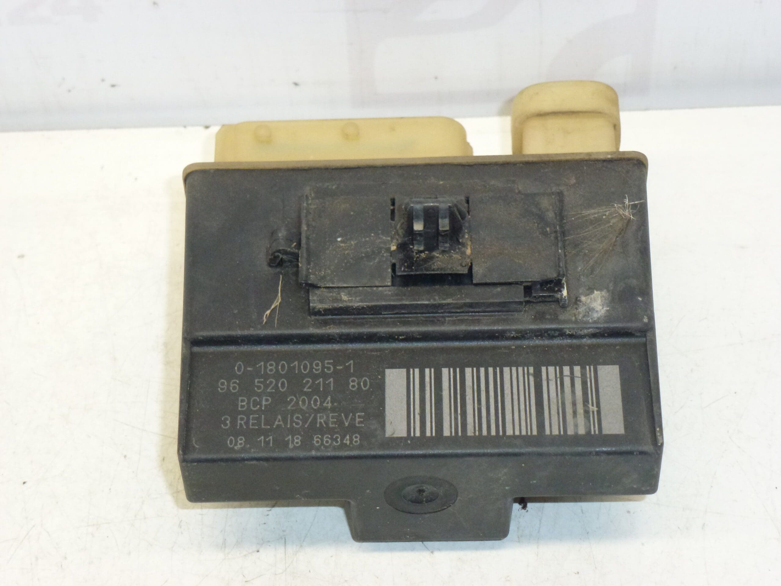 Relè Citroën Peugeot 9652021180 6500EJ | A24 Italia